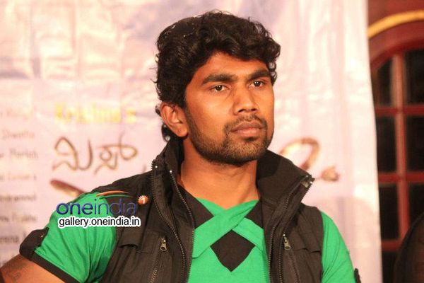 Kannada Actors: Photos, Pics, Images, Movie Stills - Filmibeat