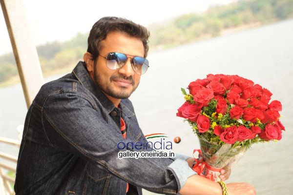 Kannada Actors: Photos, Pics, Images, Movie Stills - Filmibeat