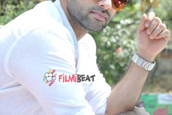 Tamil Actors: Photos, Pics, Images, Movie Stills - Filmibeat