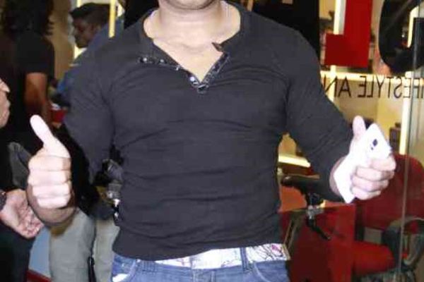 Bollywood Actors: Photos, Pics, Images, Movie Stills - Filmibeat