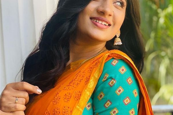 Telugu Actress: Photos, Pics, Images, Movie Stills - Filmibeat