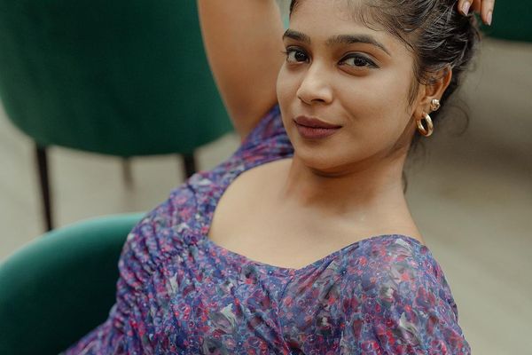 Tamil Actress: Photos, Pics, Images, Movie Stills - Filmibeat