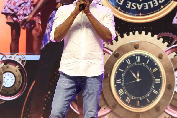 Tamil Actors: Photos, Pics, Images, Movie Stills - Filmibeat