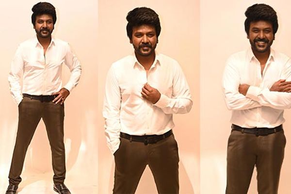 Tamil Actors: Photos, Pics, Images, Movie Stills - Filmibeat