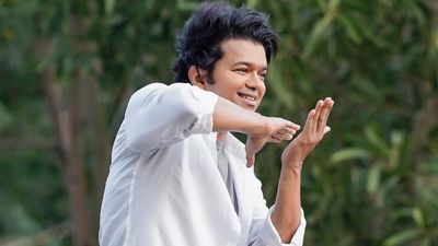 Thalapathy 69 (Vijay 69) Cast Leaked? Pooja Hegde, Mamitha Baiju ...