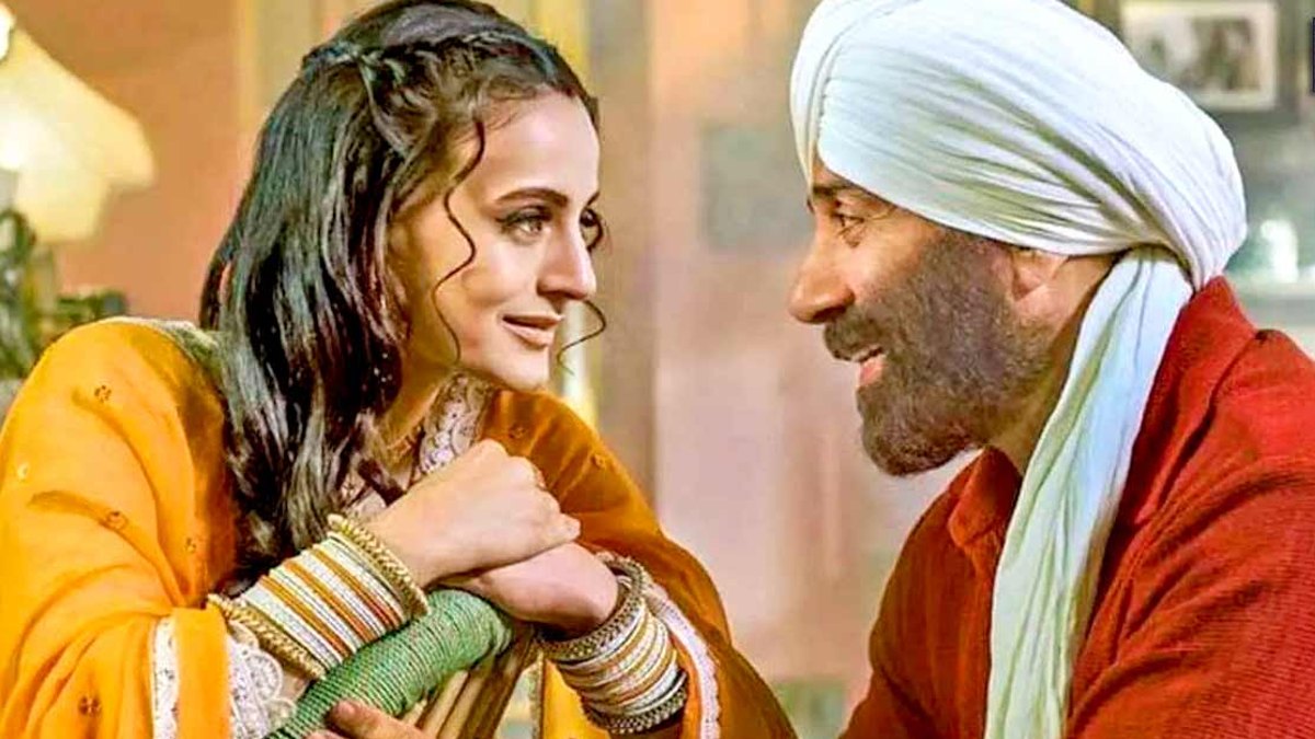 Ameesha Patel reveals a massive spoiler from Gadar 2, angry fans ask, ‘Why are you spoiling the ...