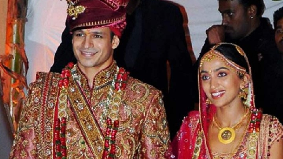 Vivek oberoi sasurji jeevaraj alva was Karnataka minister and his wife ...