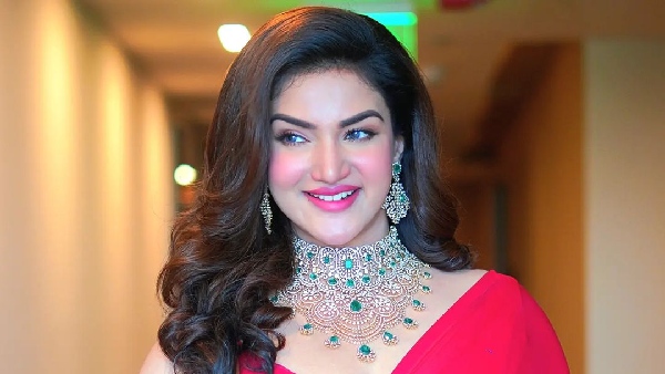 Honey Rose Varghese played the role of a 63 year old actor mother at ...