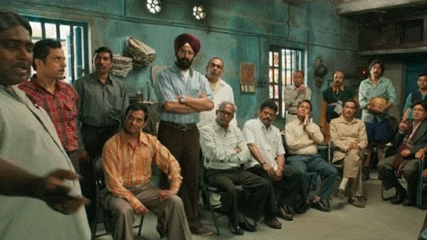 Mission Raniganj Movie Review: Akshay Kumar's rescue thriller is ...