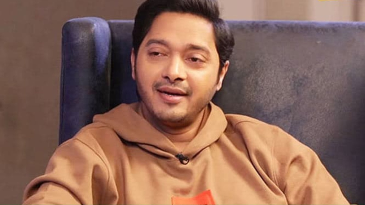 47 years old actor Shreyas talpade suffers heart attack undergoes angioplasty surgery - Hindi ...