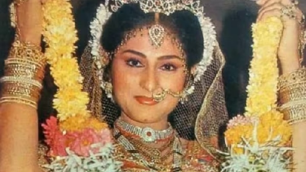 Roopa Ganguly dated singer Dibyendu Mukherjee, 11 years younger to her ...