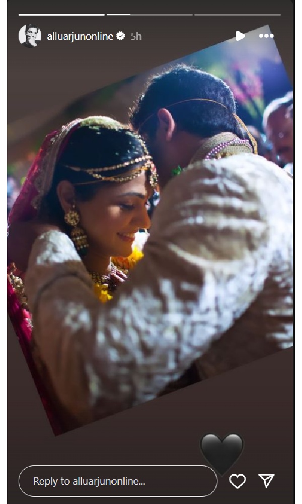 Allu Arjun uploads unseen photos with real life srivalli aka wife sneha ...