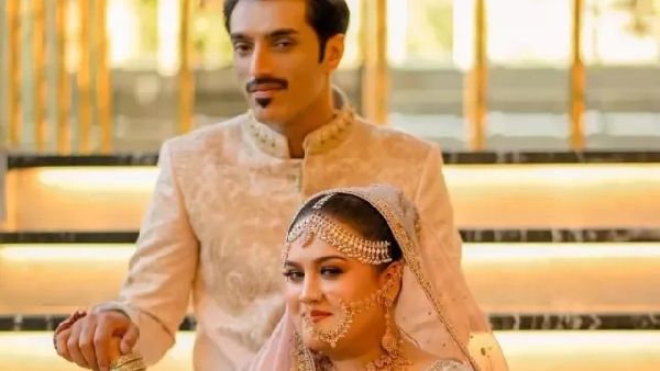 Pakistani actress hina rizvi looka gorgeous in peach gharara for her ...