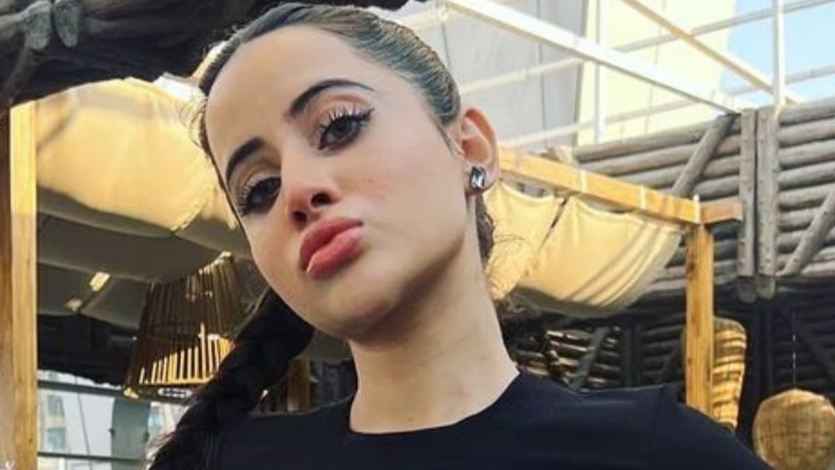 Urfi Javed new look crown after fan bra goes viral on social media Urfi ...