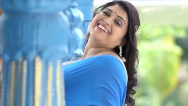 Kannada Television Actor Pavitra Jayaram Dies In Road Accident - Hindi ...