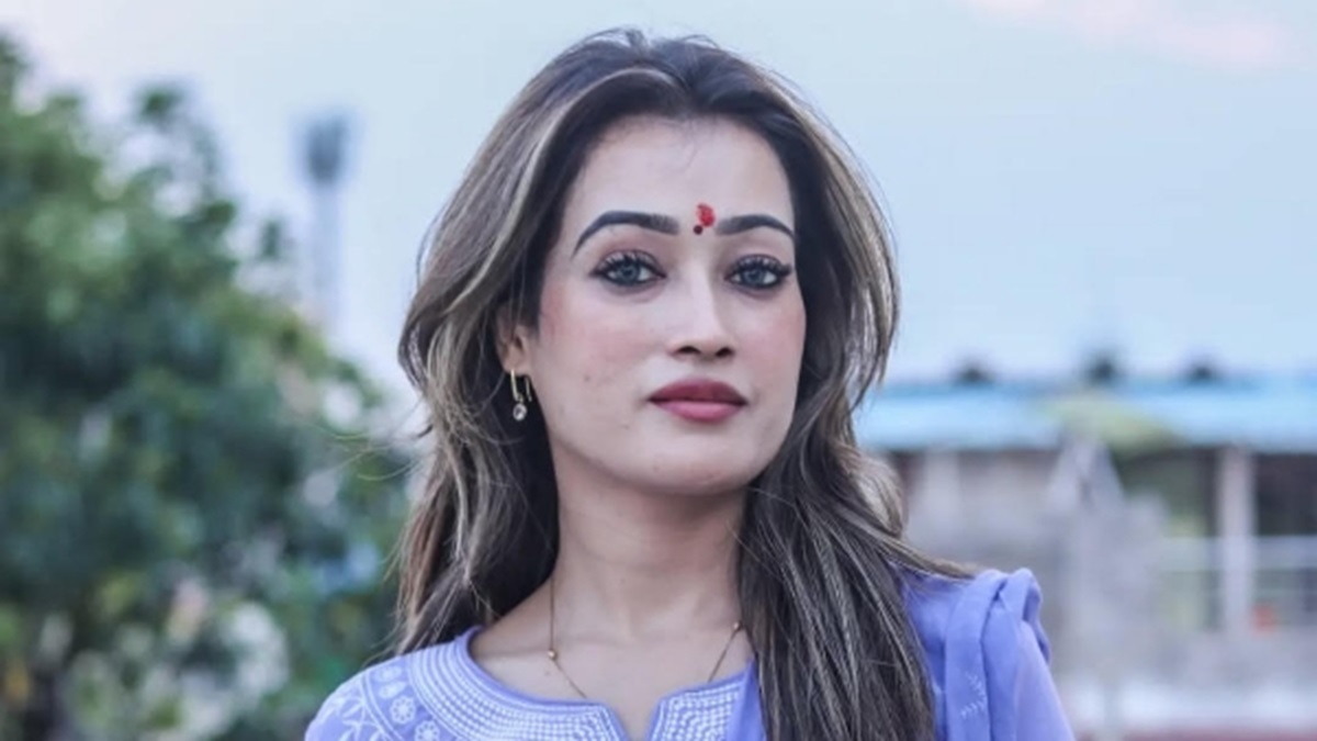 Harsha Richhariya Said That I Am Not Sadhvi Also I Am Wearing Jeans Top As Sanatani - Hindi ...