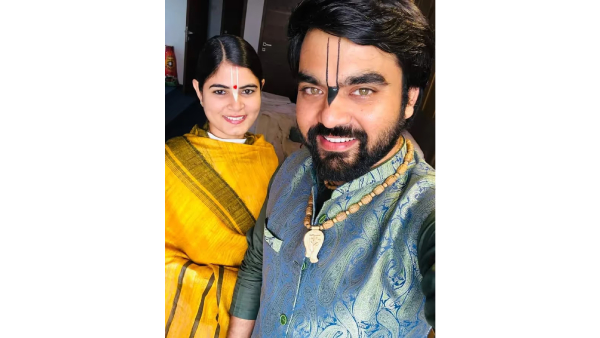 Devi Chitralekha Marraige With Muslim Driver Know truth Who Is Her ...