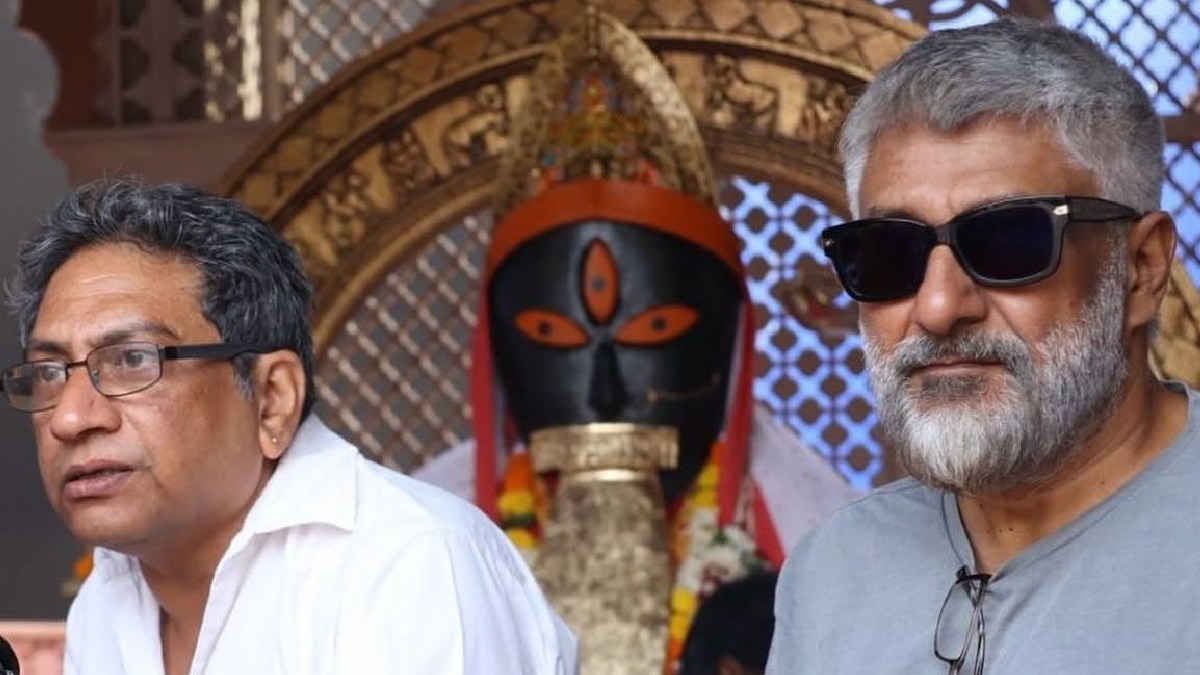 Vivek Agnihotri Poila Baishakh glimpse from the sets of 'The Delhi Files: Bengal Chapter ...