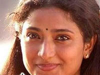 Actress Praveena | Actor Kalabhavan Mani | Film Swarnam | Director Venugopan - Filmibeat