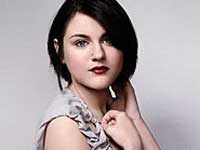 Frances Bean | Tim Burton | Alice In Wonderland | Singer Kurt Cobain ...