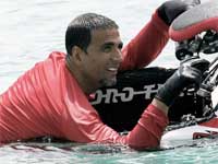 Akshay Kumar | Film Blue | Most Dangerous | Breathtaking Stunts ...