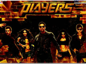 Players Movie Review | Abbas Mustan | Abhishek Bachchan Bipasha | Sonam ...