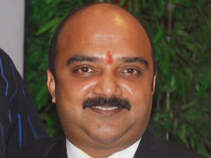 Yogesh Dwarakish Interview | Movie Charulatha | Priyamani - Filmibeat