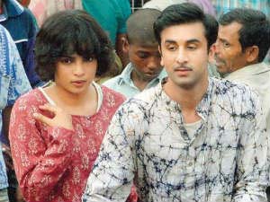 Barfi Reviews Ratings | Film Critics Verdict | Ranbir Priyanka Ileana ...