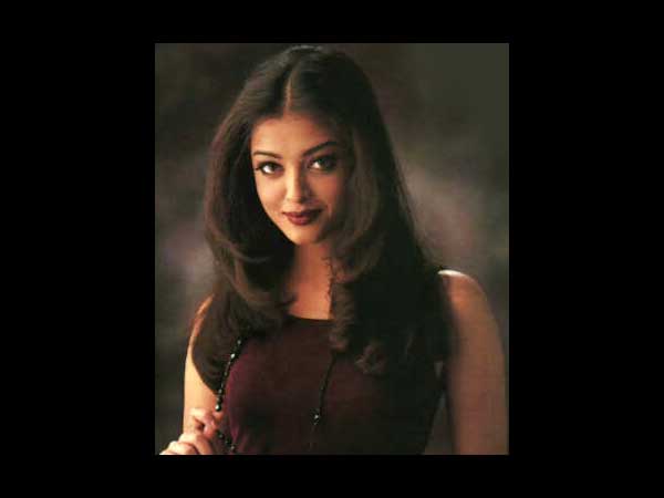 Rare | Unseen | Old | Pictures | Aishwarya Rai Bachchan - Filmibeat
