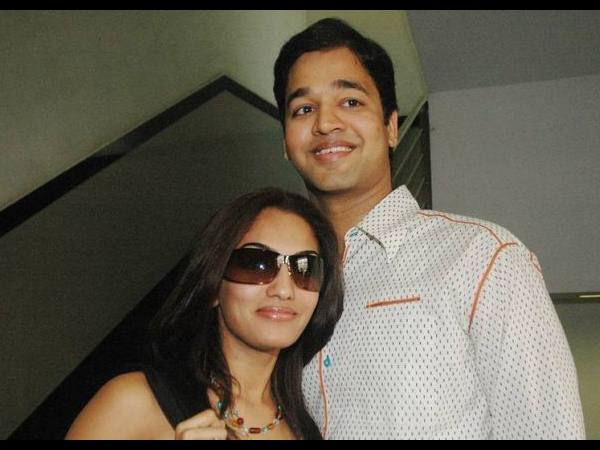 Aishwarya Rai Bachchan | Aditya Rai | Brother | Rare | Unseen | Pictures - Filmibeat