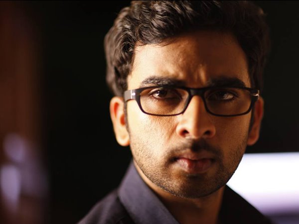 Thegidi Movie Review | Ashok Selvan | Janani Iyer - Filmibeat