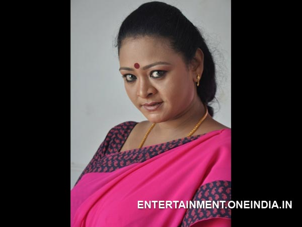 Shakeela In Bigg Boss | Bigg Boss Kannada 2 - Filmibeat