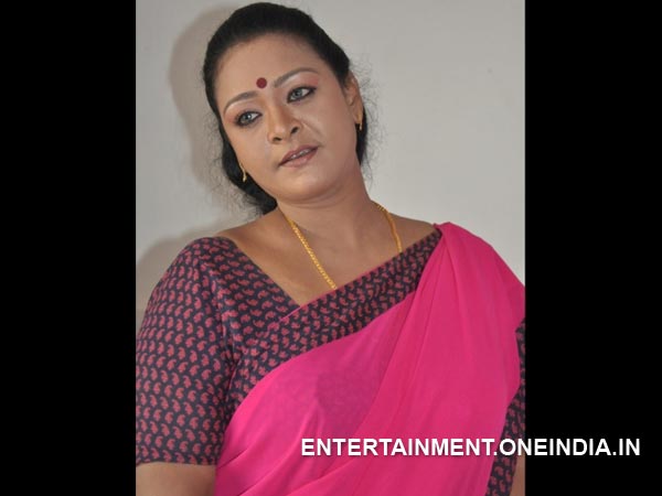 Shakeela In Bigg Boss | Bigg Boss Kannada 2 - Filmibeat