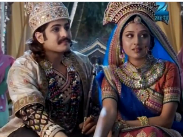 Jodha Akbar 23rd May Written Episode | Rukhaiya Pregnancy News Spoils ...