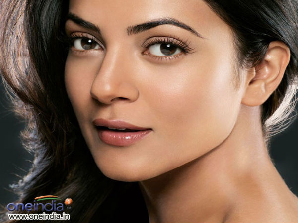 Sushmita Sen News | Sushmita Sen Home Ceiling Collapse | Sushmita Sen ...