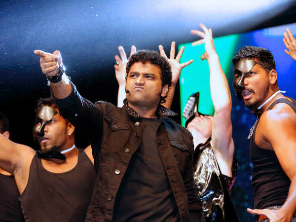 Devi Sri Prasad Music | Atlanta Live Concert Photos | DSP Rock Telugu Audience - Filmibeat