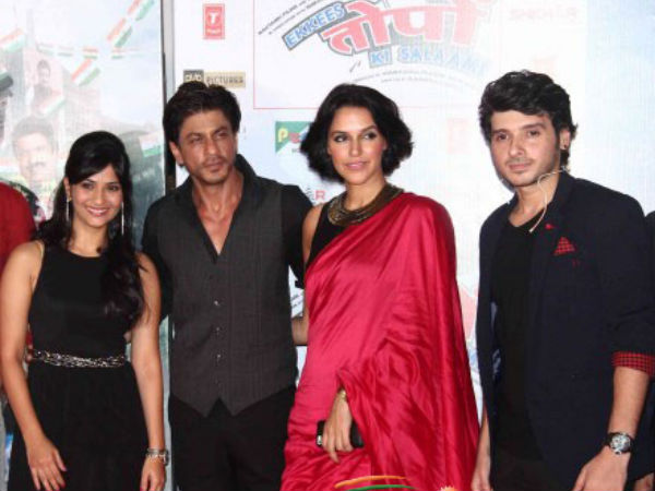 SRK: Father-Son relationship is like friends | Shahrukh Khan | Happy ...