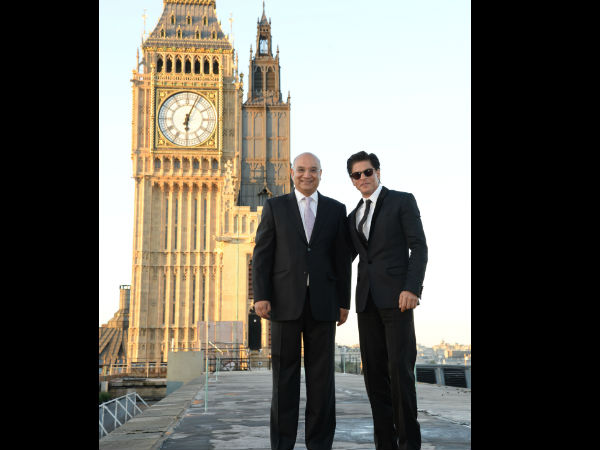 Shahrukh Khan News | Shahrukh Khan Gets Worldwide Diversity Award ...