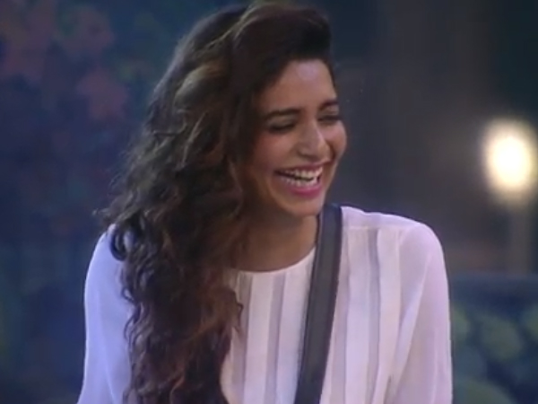 Bigg Boss 8 Karishma Tanna Not Marrying Upen Patel | Karishma Tanna ...