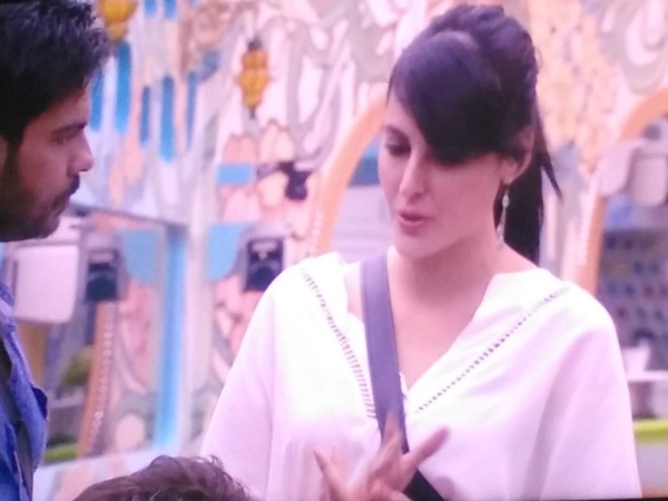 Bigg Boss 9 | Mandana Karimi and Keith Sequeira | Keith Mandana Smart ...