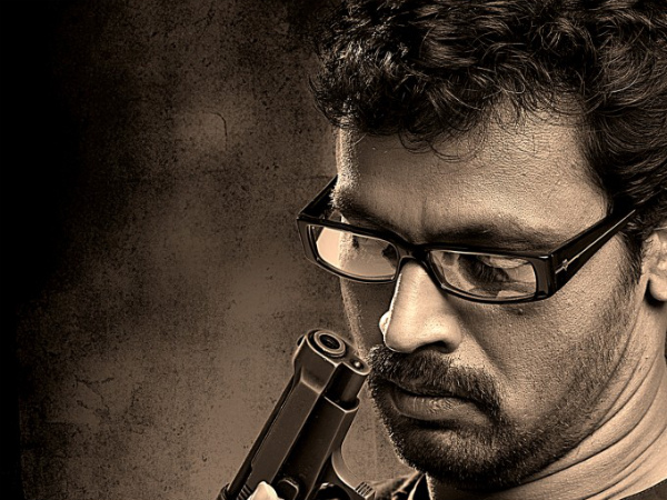 Court Issues Arrest Warrant Against Director-Actor Cheran - Filmibeat