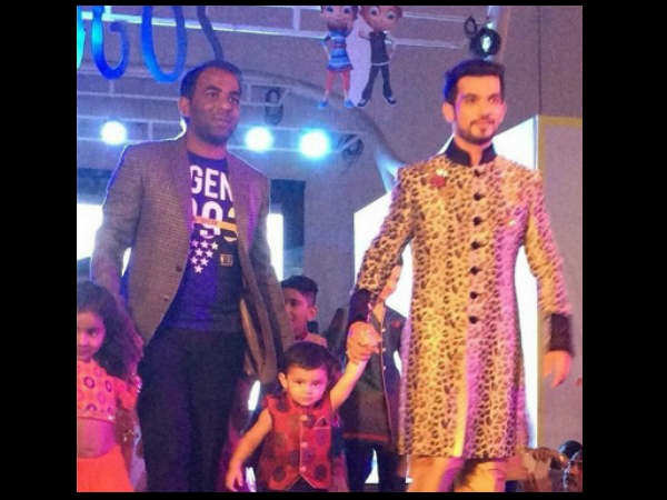 Arjun Bijlani & His Cute Son Ayaan Walk The Ramp - Filmibeat