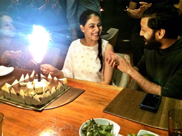Genelia Dsouza Birthday Pictures. Riteish Deshmukh Genelia Dsouza ...