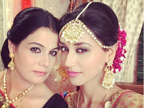 Ek Duje Ke Vaaste: Nikita Dutta Aka Suman Tiwari Gets Emotional - Filmibeat