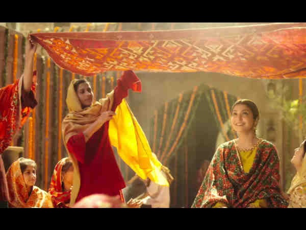 Phillauri Review, Story Plot And Rating, Starring Anushka Sharma ...