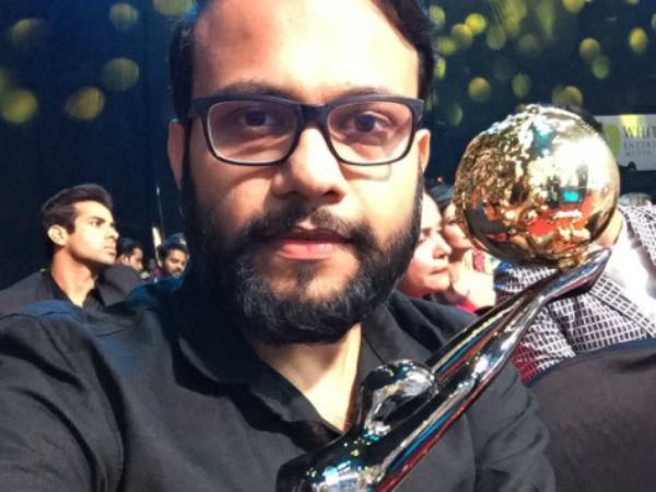 Zee Gold Awards 2017: Surbhi Chandna, Divyanka Tripathi, Mouni Roy ...