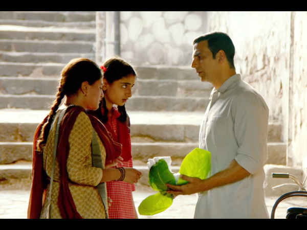 PadMan Story, Plot, Rating, Starring Akshay Kumar, Sonam Kapoor ...