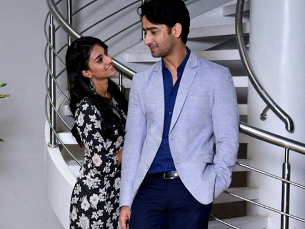 Kuch Rang Pyar Ke Aise Bhi’s Shaheer Sheikh & Erica Fernandes Reunite ...