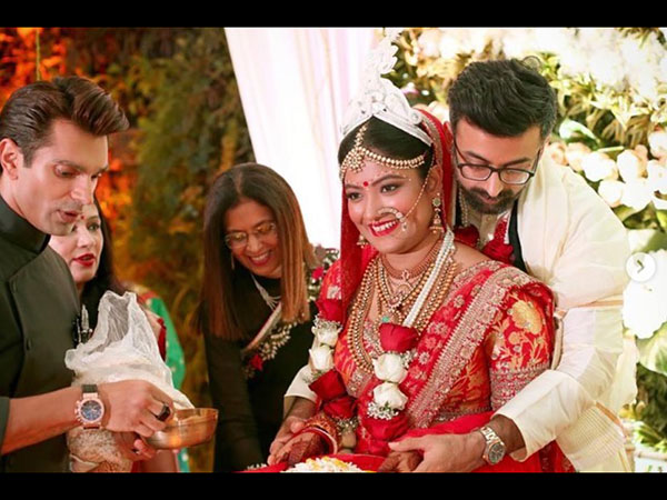 Bipasha Basu's Sister Vijayeta's Wedding Reception Photos | Bipasha ...