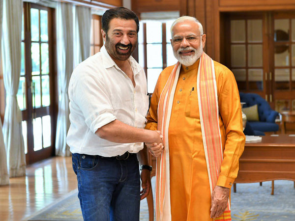 Sunny Deol: BJP Lives In The Heart Of India & Our Party Stands For The ...
